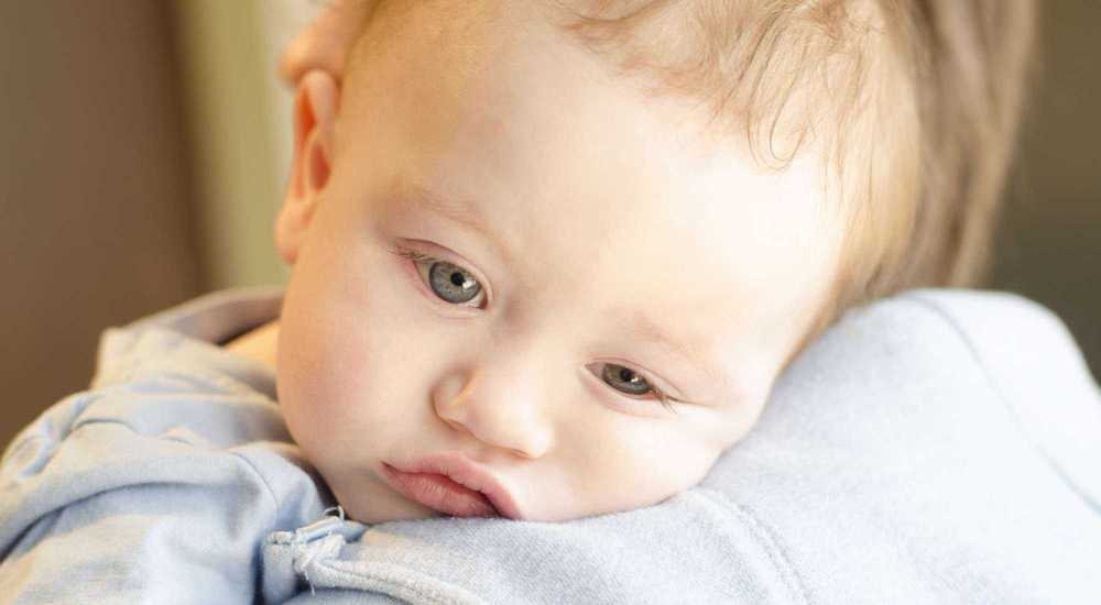 What are the signs and symptoms of illness in babies? | Nurofen